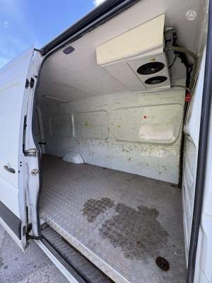 Balts Mercedes-Benz Sprinter 2016 Viļņa, ar dzinēja tilpumu 3.00 L un nobraukumu 292 tūkst. km par 9300 €, foto 17 vietnē AUTOMOTO.COM.LV