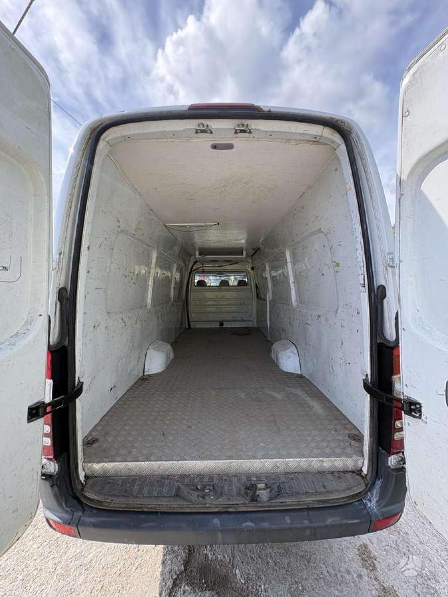 Balts Mercedes-Benz Sprinter 2016 Viļņa, ar dzinēja tilpumu 3.00 L un nobraukumu 292 tūkst. km par 9300 €, foto 19 vietnē AUTOMOTO.COM.LV