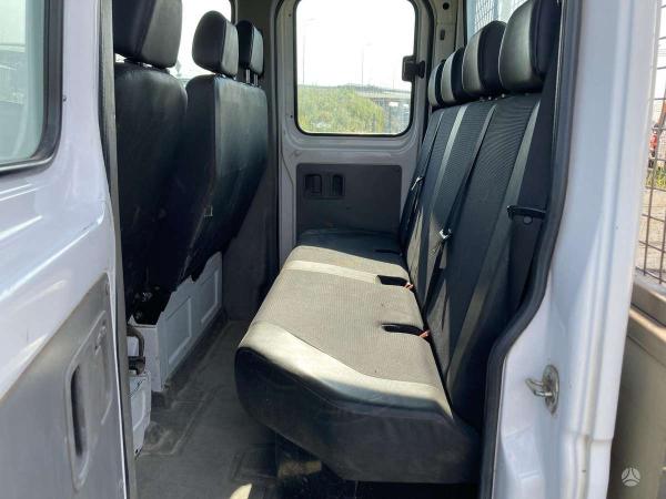White Mercedes-Benz Sprinter 2016 in Marijampole, with an engine capacity of 2.14 L and mileage of 280 thousand km for 12500 €, photo 10 on AUTOMOTO.COM.LV
