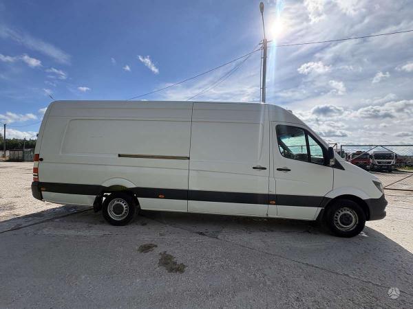 Balts Mercedes-Benz Sprinter 2016 Viļņa, ar dzinēja tilpumu 0.30 L un nobraukumu 292 tūkst. km par 8900 €, foto 4 vietnē AUTOMOTO.COM.LV