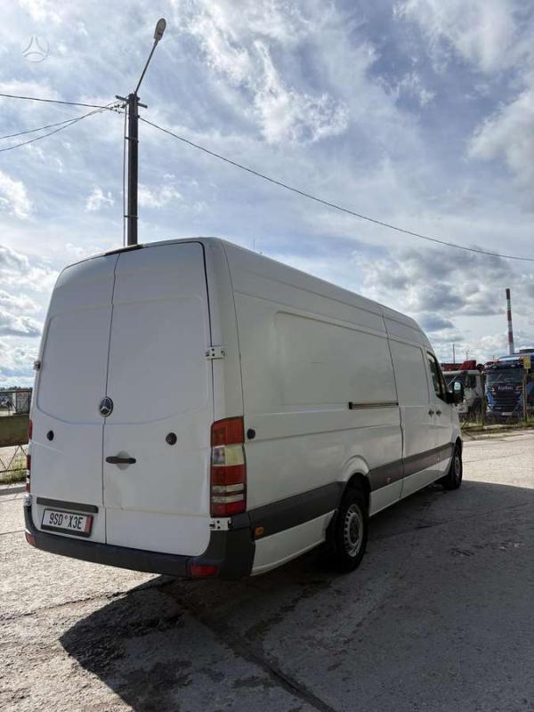 Balts Mercedes-Benz Sprinter 2016 Viļņa, ar dzinēja tilpumu 0.30 L un nobraukumu 292 tūkst. km par 8900 €, foto 5 vietnē AUTOMOTO.COM.LV