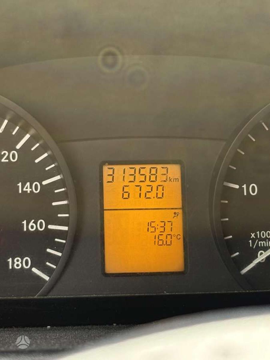 Balts Mercedes-Benz Sprinter 2016 Viļņa, ar dzinēja tilpumu 2.20 L un nobraukumu 313 tūkst. km par 7900 €, foto 16 vietnē AUTOMOTO.COM.LV
