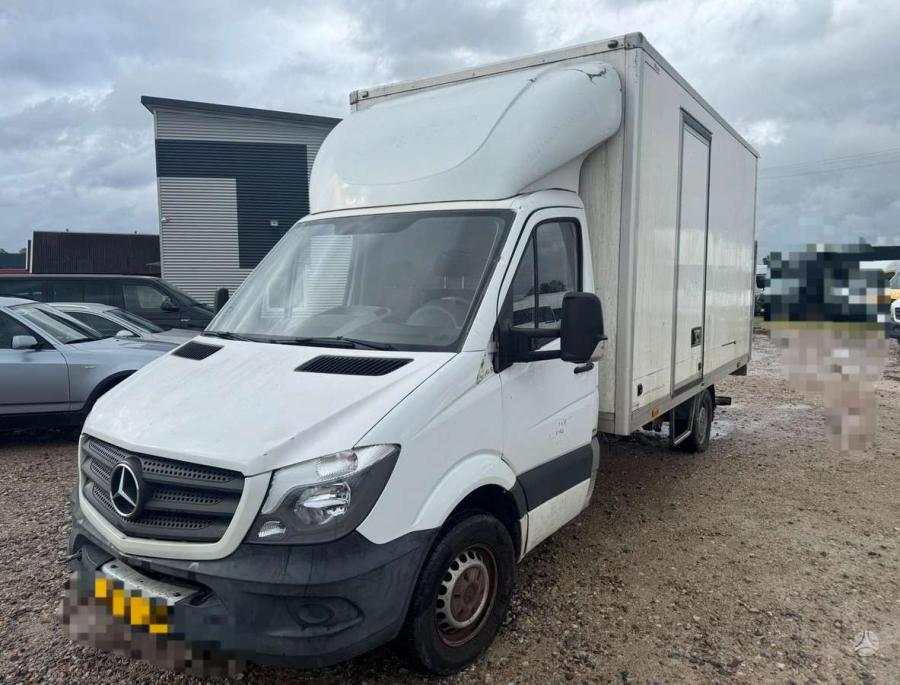 White Mercedes-Benz Sprinter 2016 in Taurage, with an engine capacity of 2.14 L and mileage of 360 thousand km for 2500 €, photo 1 on AUTOMOTO.COM.LV