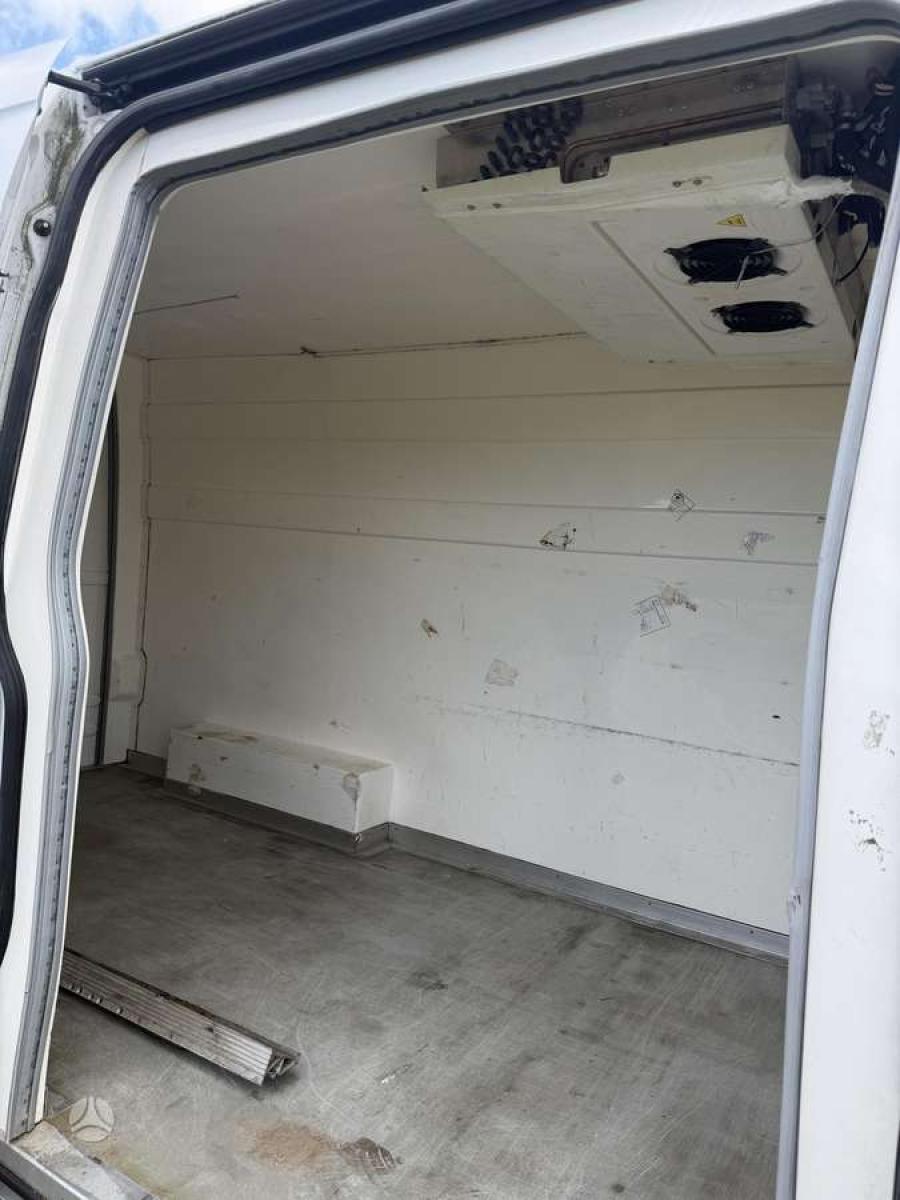 Balts Mercedes-Benz Sprinter 2016 Tauragė, ar dzinēja tilpumu 0.00 L un nobraukumu 280 tūkst. km par 9300 €, foto 7 vietnē AUTOMOTO.COM.LV