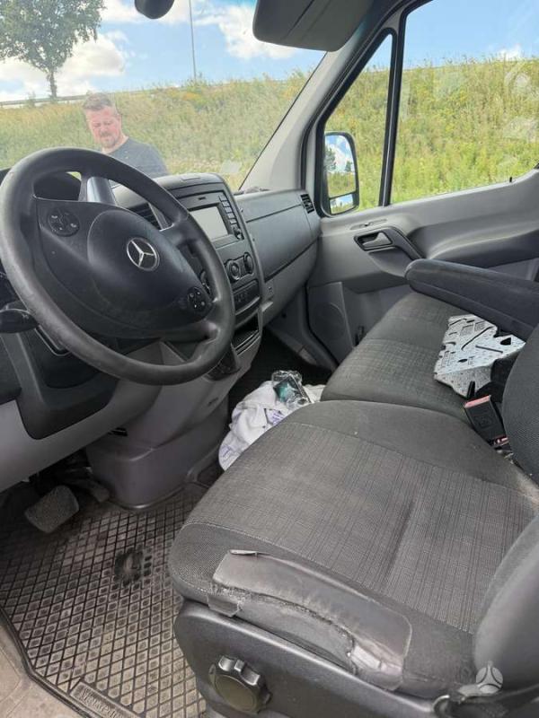 Balts Mercedes-Benz Sprinter 2016 Tauragė, ar dzinēja tilpumu 0.00 L un nobraukumu 280 tūkst. km par 9300 €, foto 7 vietnē AUTOMOTO.COM.LV