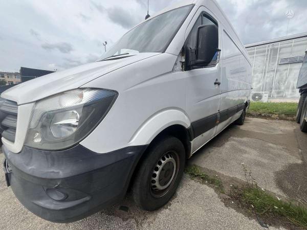 Balts Mercedes-Benz Sprinter 2016 Kauņa, ar dzinēja tilpumu 2.14 L un nobraukumu 391 tūkst. km par 3800 €, foto 3 vietnē AUTOMOTO.COM.LV