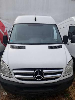 White Mercedes-Benz Sprinter 2016 in Vilnius, with an engine capacity of 2.10 L and mileage of 350 thousand km for 7139 €, photo  on AUTOMOTO.COM.LV