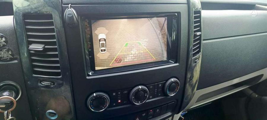 White Mercedes-Benz Sprinter 2016 in Plunge, with an engine capacity of 2.99 L and mileage of 583 thousand km for 19999 €, photo 14 on AUTOMOTO.COM.LV