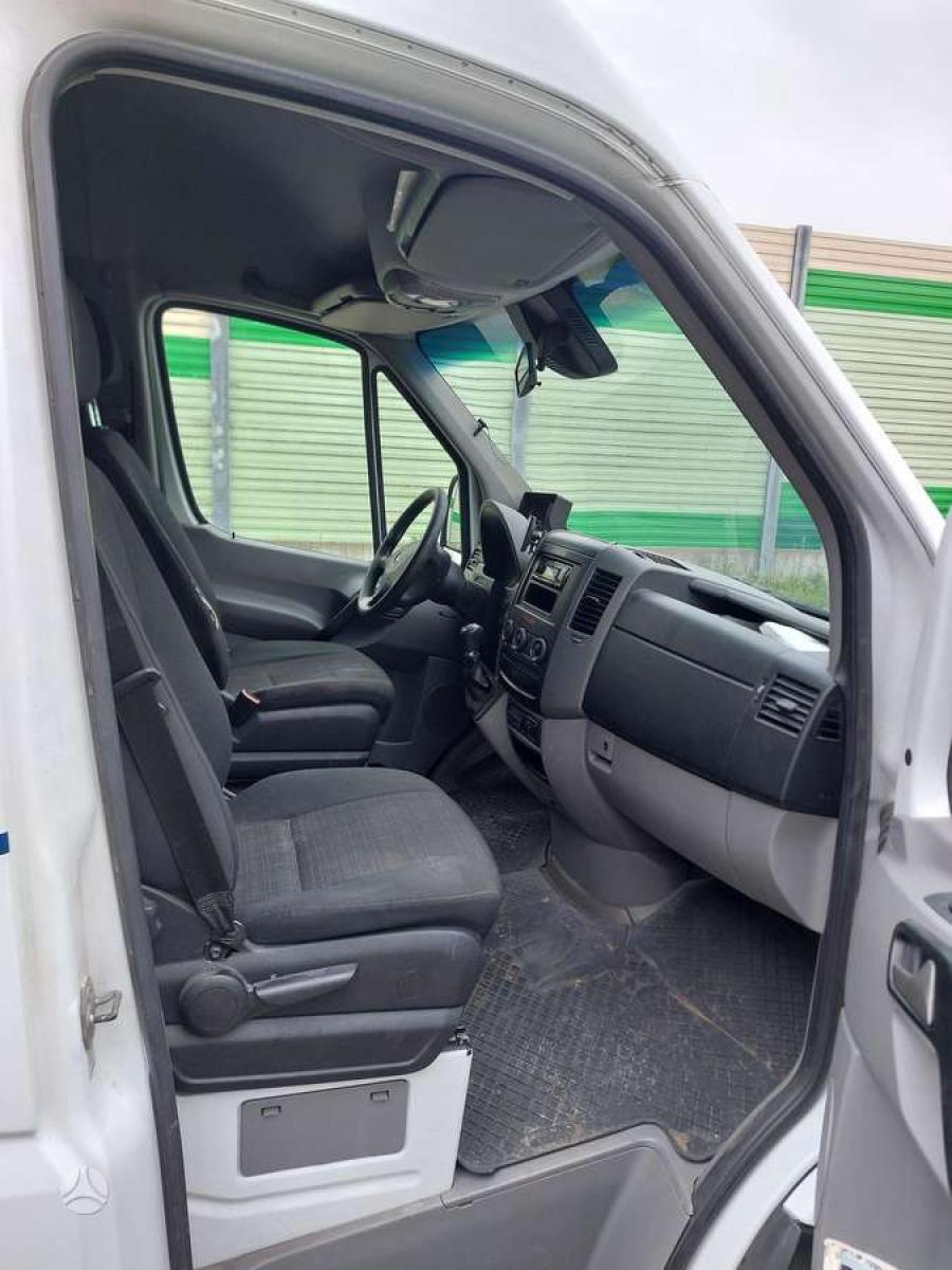 Balts Mercedes-Benz Sprinter 2016 Kauņa, ar dzinēja tilpumu 2.14 L un nobraukumu 655 tūkst. km par 13750 €, foto 12 vietnē AUTOMOTO.COM.LV