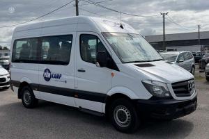 White Mercedes-Benz Sprinter 2016 in Kaunas, with an engine capacity of 2.14 L and mileage of 168 thousand km for 10900 €, photo 7 on AUTOMOTO.COM.LV