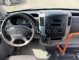White Mercedes-Benz Sprinter 2016 in Kaunas, with an engine capacity of 2.14 L and mileage of 168 thousand km for 10900 €, photo 13 on AUTOMOTO.COM.LV