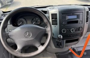 White Mercedes-Benz Sprinter 2016 in Kaunas, with an engine capacity of 2.14 L and mileage of 168 thousand km for 10900 €, photo 14 on AUTOMOTO.COM.LV