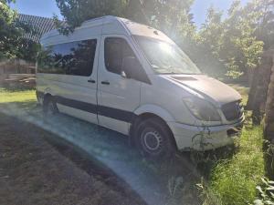 White Mercedes-Benz Sprinter 2016 in Moletai, with an engine capacity of 2.14 L and mileage of 580 thousand km for 2000 €, photo 7 on AUTOMOTO.COM.LV