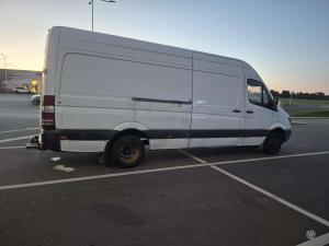 White Mercedes-Benz Sprinter 2016 in Moletai, with an engine capacity of 2.14 L and mileage of 580 thousand km for 2000 €, photo 11 on AUTOMOTO.COM.LV