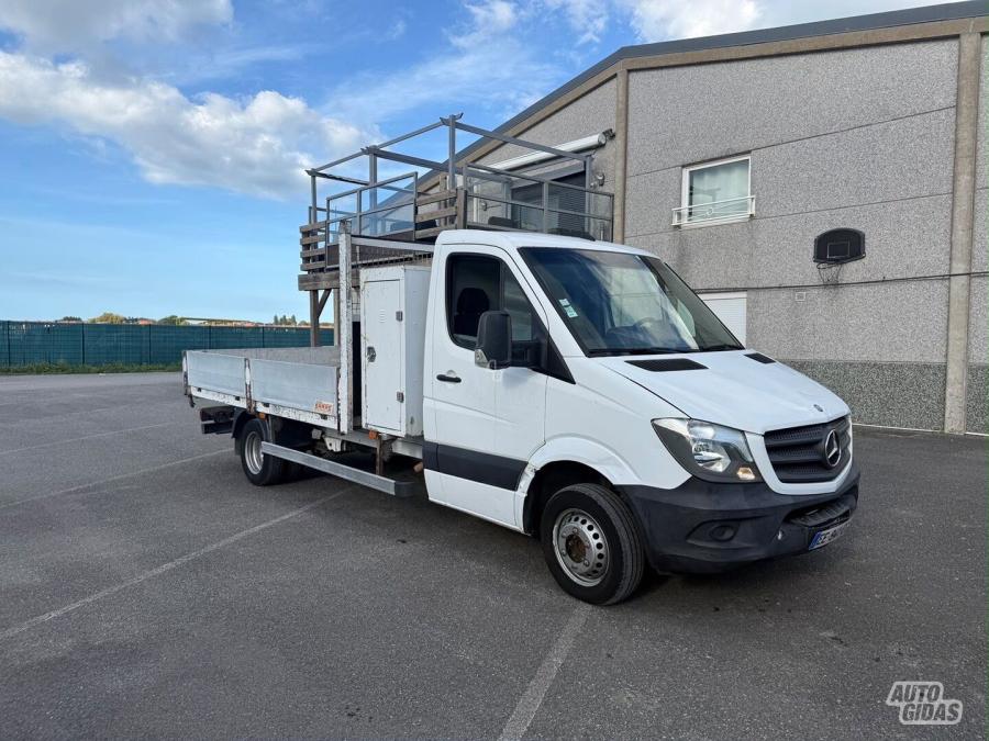 White Mercedes-Benz Sprinter 2016 in Marijampole, with an engine capacity of 2.10 L and mileage of 278 thousand km for 10999 €, photo 1 on AUTOMOTO.COM.LV