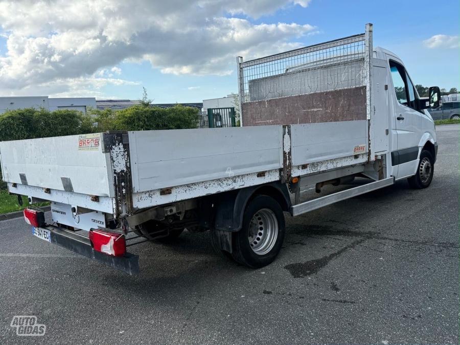 White Mercedes-Benz Sprinter 2016 in Marijampole, with an engine capacity of 2.10 L and mileage of 278 thousand km for 10999 €, photo 3 on AUTOMOTO.COM.LV