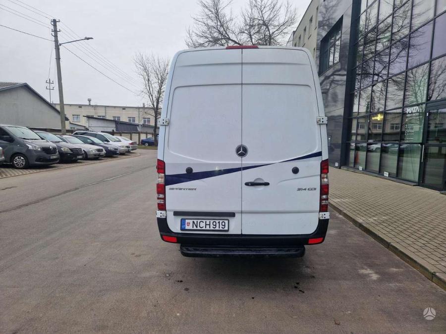 Balts Mercedes-Benz Sprinter 2017 Viļņa, ar dzinēja tilpumu 2.10 L un nobraukumu 20 tūkst. km par 10900 €, foto 5 vietnē AUTOMOTO.COM.LV