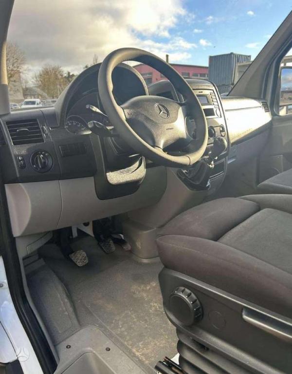 Balts Mercedes-Benz Sprinter 2017 Kauņa, ar dzinēja tilpumu 3.00 L un nobraukumu 282 tūkst. km par 13980 €, foto 11 vietnē AUTOMOTO.COM.LV