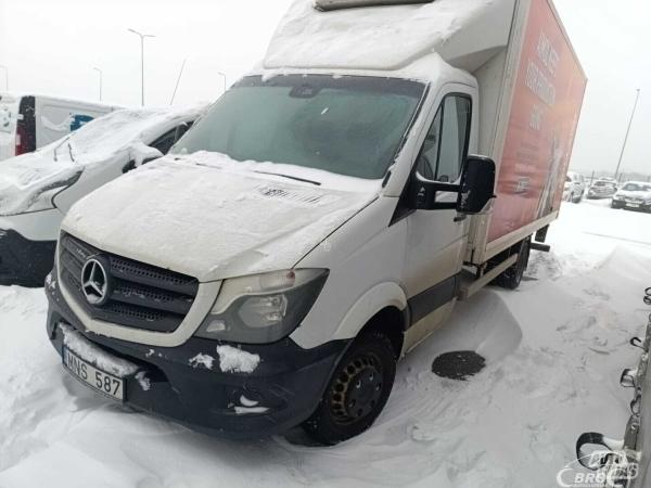White Mercedes-Benz Sprinter 2017 in Avizieniai, with an engine capacity of 2.10 L and mileage of 304 thousand km for 10000 €, photo 1 on AUTOMOTO.COM.LV