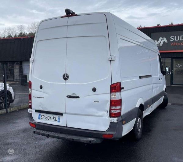 Balts Mercedes-Benz Sprinter 2017 Tauragė, ar dzinēja tilpumu 1.80 L un nobraukumu 171 tūkst. km par 15300 €, foto 3 vietnē AUTOMOTO.COM.LV