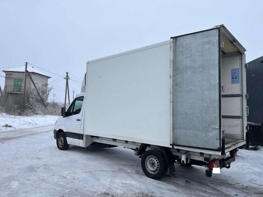 Balts Mercedes-Benz Sprinter 2017 Viļņa, ar dzinēja tilpumu 2.14 L un nobraukumu 379 tūkst. km par 13500 €, foto 5 vietnē AUTOMOTO.COM.LV