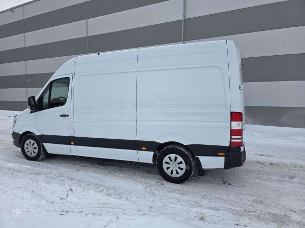 White Mercedes-Benz Sprinter 2017 in Siauliai, with an engine capacity of 2.20 L and mileage of 300 thousand km for 9350 €, photo 2 on AUTOMOTO.COM.LV
