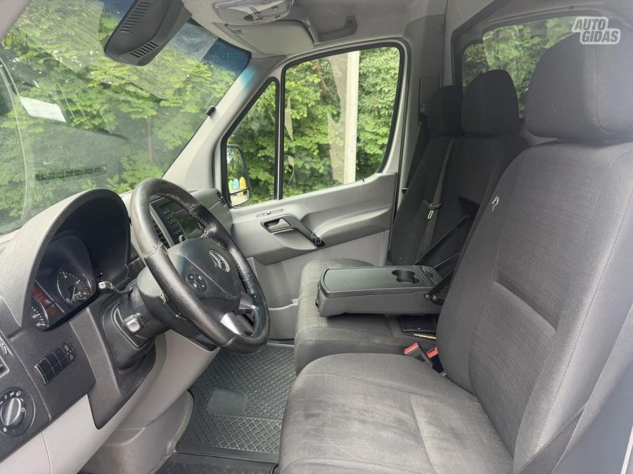 Balts Mercedes-Benz Sprinter 2017 Kauņa, ar dzinēja tilpumu 2.20 L un nobraukumu 281 tūkst. km par 7600 €, foto 17 vietnē AUTOMOTO.COM.LV