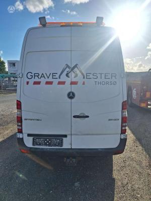 White Mercedes-Benz Sprinter 2017 in Taurage, with an engine capacity of 2.20 L and mileage of 241 thousand km for 7300 €, photo 4 on AUTOMOTO.COM.LV