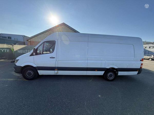 Balts Mercedes-Benz Sprinter 2017 Viļņa, ar dzinēja tilpumu 2.14 L un nobraukumu 295 tūkst. km par 10300 €, foto 3 vietnē AUTOMOTO.COM.LV