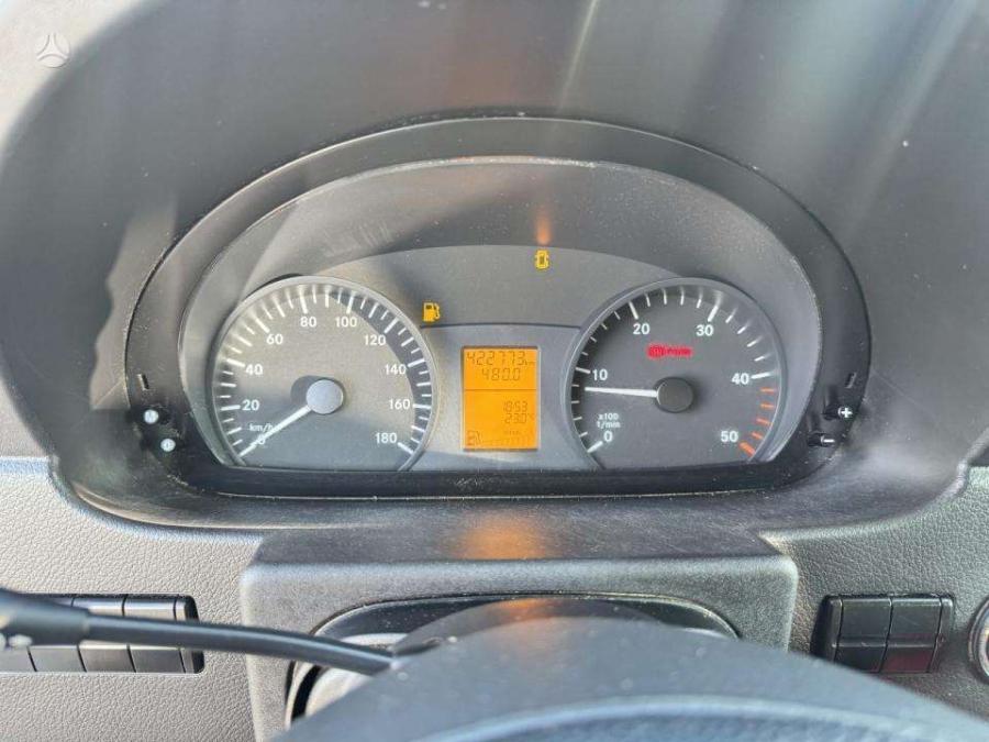 Balts Mercedes-Benz Sprinter 2017 Radviliškis, ar dzinēja tilpumu 2.14 L un nobraukumu 422 tūkst. km par 9982 €, foto 12 vietnē AUTOMOTO.COM.LV