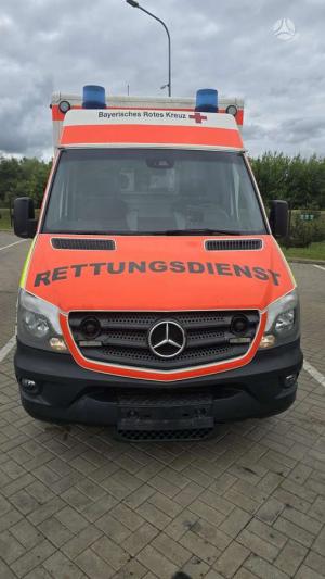 White Mercedes-Benz Sprinter 2017 in Panevezys, with an engine capacity of 2.99 L and mileage of 353 thousand km for 12500 €, photo  on AUTOMOTO.COM.LV