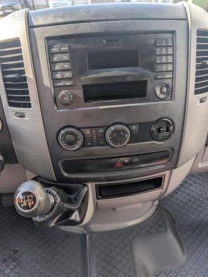 Balts Mercedes-Benz Sprinter 2017 Viļņa, ar dzinēja tilpumu 2.14 L un nobraukumu 169 tūkst. km par 18029 €, foto 10 vietnē AUTOMOTO.COM.LV