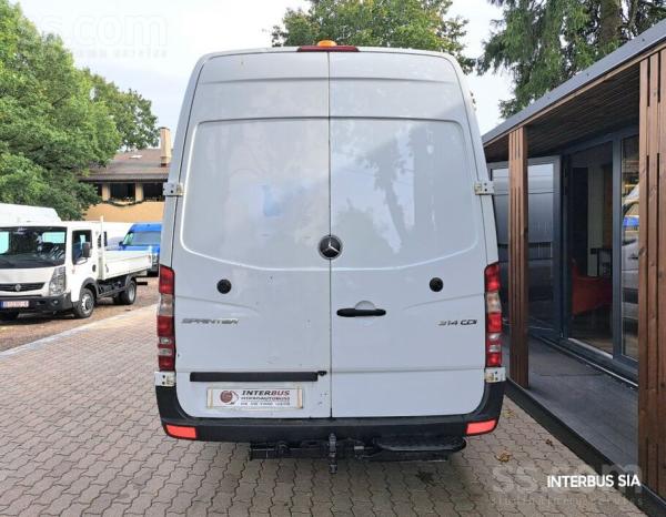 White Mercedes-Benz Sprinter 2017 in Riga, with an engine capacity of 2.20 L and mileage of 0 thousand km for 19723 €, photo 6 on AUTOMOTO.COM.LV