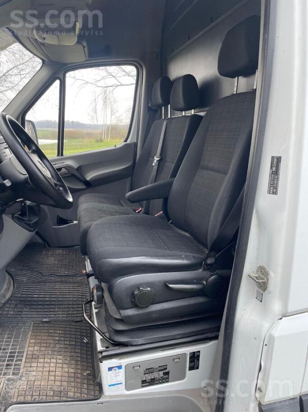 Balts Mercedes-Benz Sprinter 2018 Rīga, ar dzinēja tilpumu 2.20 L un nobraukumu 280 tūkst. km par 16300 €, foto 9 vietnē AUTOMOTO.COM.LV