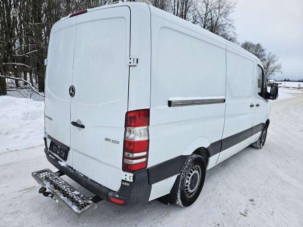 Balts Mercedes-Benz Sprinter 2018 Telšiai, ar dzinēja tilpumu 2.20 L un nobraukumu 203 tūkst. km par 7700 €, foto 8 vietnē AUTOMOTO.COM.LV