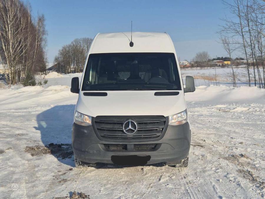 Balts Mercedes-Benz Sprinter 2018 Tauragė, ar dzinēja tilpumu 2.14 L un nobraukumu 280 tūkst. km par 16800 €, foto 3 vietnē AUTOMOTO.COM.LV