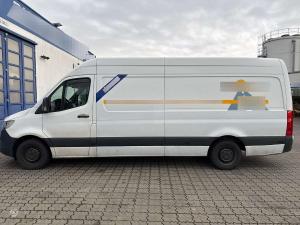 White Mercedes-Benz Sprinter 2018 in Vilnius, with an engine capacity of 2.14 L and mileage of 278 thousand km for 15609 €, photo 2 on AUTOMOTO.COM.LV