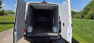White Mercedes-Benz Sprinter 2018 in Siauliai, with an engine capacity of 2.15 L and mileage of 313 thousand km for 11300 €, photo 20 on AUTOMOTO.COM.LV