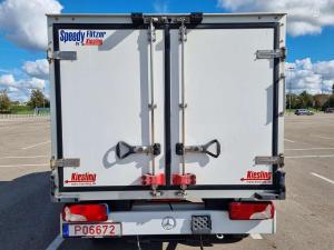 White Mercedes-Benz Sprinter 2018 in Siauliai, with an engine capacity of 2.14 L and mileage of 366 thousand km for 14200 €, photo 7 on AUTOMOTO.COM.LV