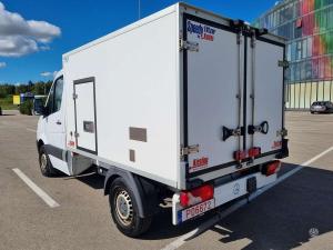 White Mercedes-Benz Sprinter 2018 in Siauliai, with an engine capacity of 2.14 L and mileage of 366 thousand km for 14200 €, photo 8 on AUTOMOTO.COM.LV