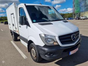 White Mercedes-Benz Sprinter 2018 in Siauliai, with an engine capacity of 2.14 L and mileage of 366 thousand km for 14200 €, photo 14 on AUTOMOTO.COM.LV