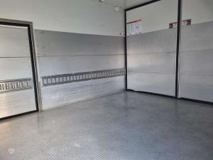 White Mercedes-Benz Sprinter 2018 in Siauliai, with an engine capacity of 2.14 L and mileage of 366 thousand km for 14200 €, photo 34 on AUTOMOTO.COM.LV