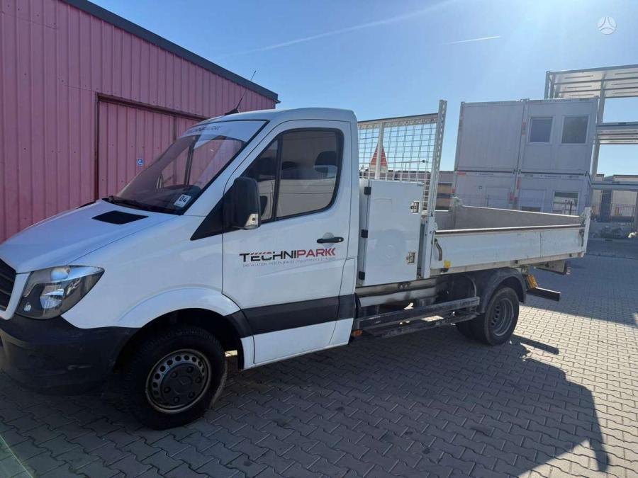 White Mercedes-Benz Sprinter 2018 in Kaunas, with an engine capacity of 2.20 L and mileage of 214 thousand km for 13200 €, photo 9 on AUTOMOTO.COM.LV
