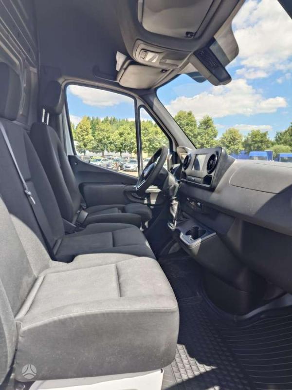 Balts Mercedes-Benz Sprinter 2018 Tauragė, ar dzinēja tilpumu 2.20 L un nobraukumu 250 tūkst. km par 11979 €, foto 8 vietnē AUTOMOTO.COM.LV