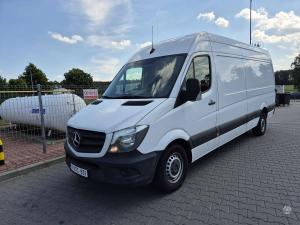 Balts Mercedes-Benz Sprinter 2018 Kauņa, ar dzinēja tilpumu 2.20 L un nobraukumu 350 tūkst. km par 9900 €, foto  vietnē AUTOMOTO.COM.LV