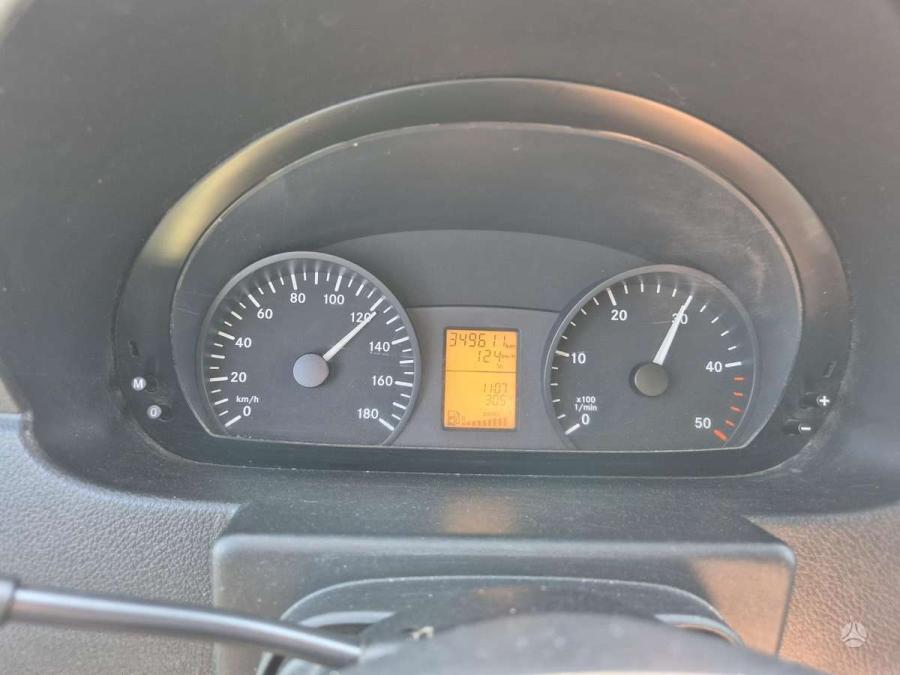 Balts Mercedes-Benz Sprinter 2018 Kauņa, ar dzinēja tilpumu 2.20 L un nobraukumu 350 tūkst. km par 9900 €, foto 15 vietnē AUTOMOTO.COM.LV