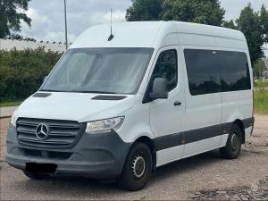White Mercedes-Benz Sprinter 2018 in Taurage, with an engine capacity of 2.14 L and mileage of 392 thousand km for 16000 €, photo  on AUTOMOTO.COM.LV