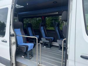 White Mercedes-Benz Sprinter 2018 in Taurage, with an engine capacity of 2.14 L and mileage of 392 thousand km for 16000 €, photo 9 on AUTOMOTO.COM.LV