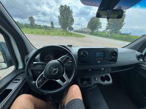 White Mercedes-Benz Sprinter 2018 in Taurage, with an engine capacity of 2.14 L and mileage of 392 thousand km for 16000 €, photo 13 on AUTOMOTO.COM.LV