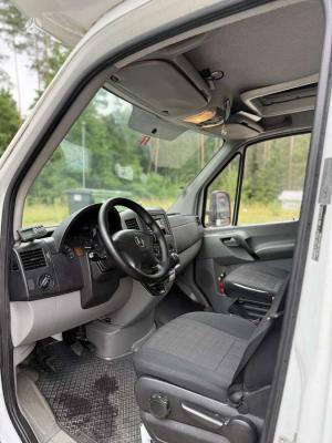 Balts Mercedes-Benz Sprinter 2018 Viļņa, ar dzinēja tilpumu 3.00 L un nobraukumu 296 tūkst. km par 18200 €, foto 8 vietnē AUTOMOTO.COM.LV